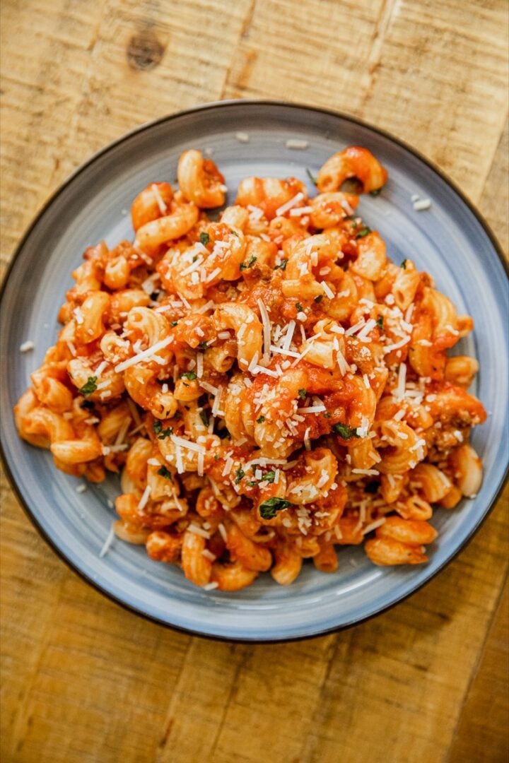 American Goulash Recipe - Pasta Recipes Daily